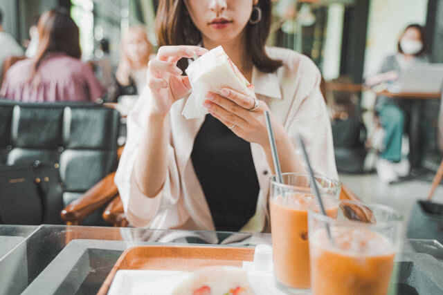 Factory ＆ Labo 神乃珈琲（東京・学芸大学前） | ORIFFEE / オリフィー